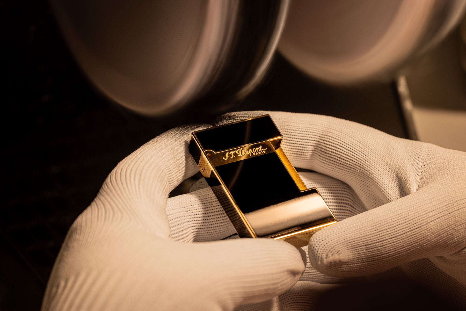 Lighter Line 2 Golden Fire X Luxury Lighters | S.T. Dupont. – S.T ...